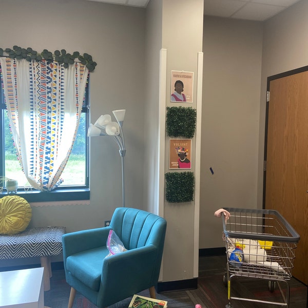 Retro Remarkable Young People (set of 18) Printable Posters ...