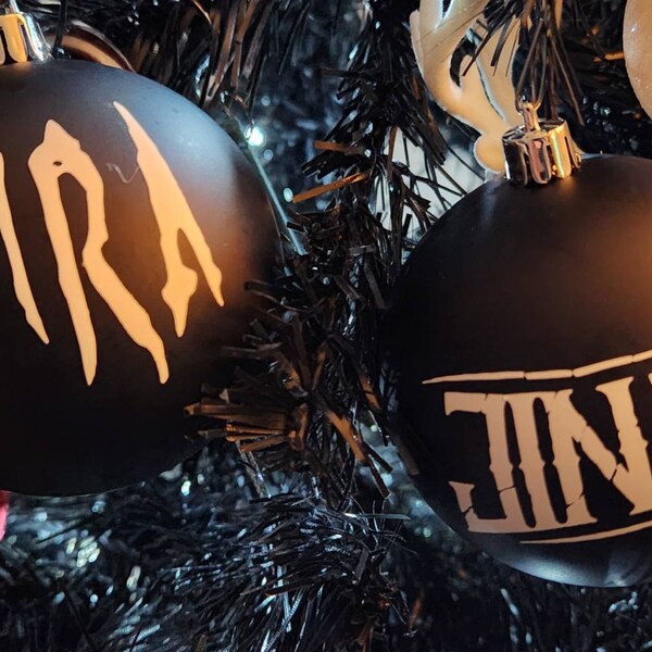 Hand-painted Praying Angel Round Ornament - Etsy