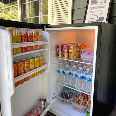 Delivery Driver Snack & Drink Sign, Mail Carrier, Packages, Essential ...