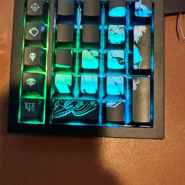 Custom Persona 5 Anime Theme Programmable Cherry MX RGB Mechanical ...