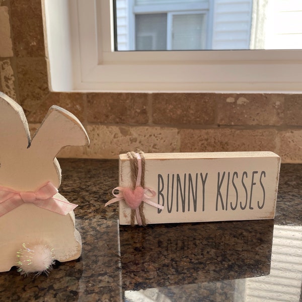 Set of 2 Bunny and Sign, Bunny Kisses, Easter Decor, Tiered Tray Decor ...