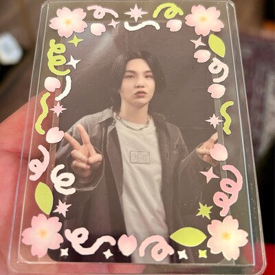 Seventeen Svt PRETTY U Bongbongie Photocard Pc Holder - Etsy