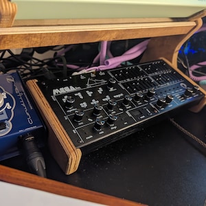 2-tier Desktop Pedalboard for Synthesizer and Effect Pedal / - Etsy