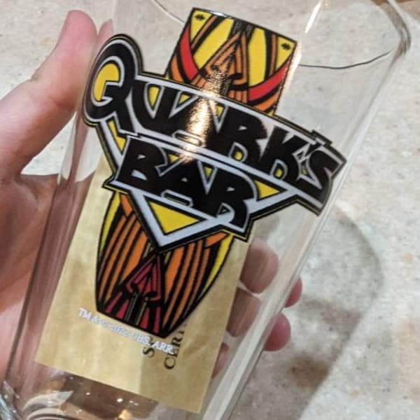 Star Trek Deep Space Nine Quark's Bar Pint Glass: Special Edition ...