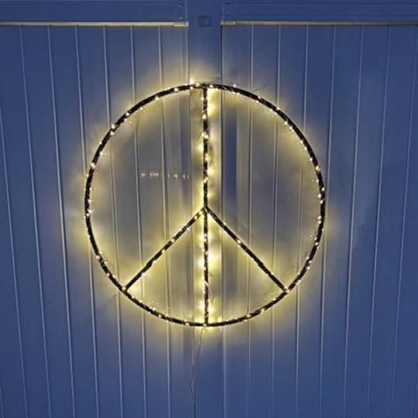Outdoor Metal Peace Sign Garden Art Five and One Half Feet Tall - Etsy
