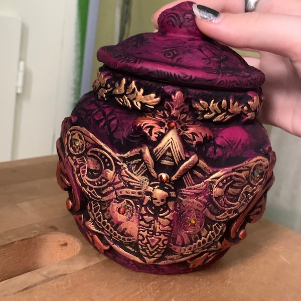 Deathshead Moth Apothecary Jar Potion Bottle / Gothic Home Decor Wiccan ...