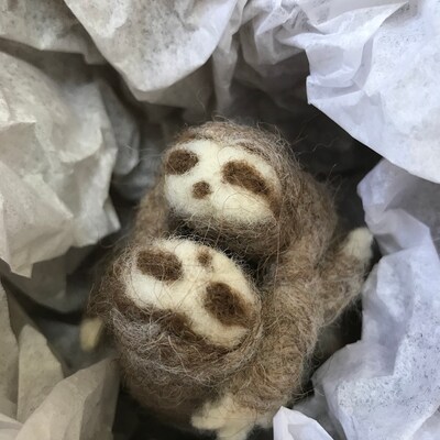 Sloth Desk Pet, Hand Felted Wool Sloth Sculpture, Sloth Gift - Etsy