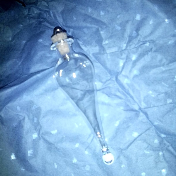 EMPTY Ampoule Vial Amphora Style Liquid Luck Glass Bottle Pendant Hand ...