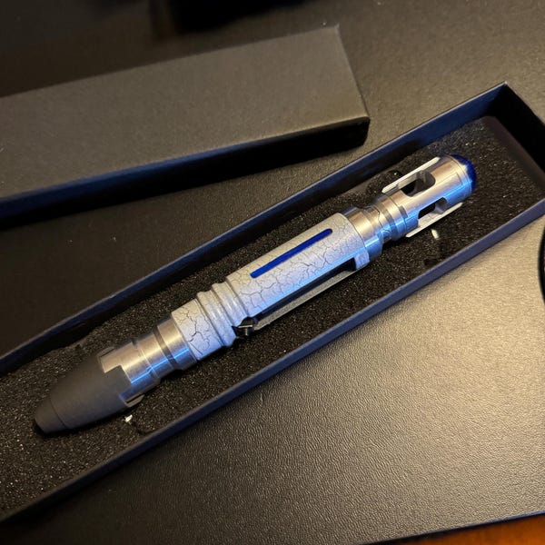 Doctor Who Psychic Paper Leather Replica Prop Matt Smith David Tennant ...