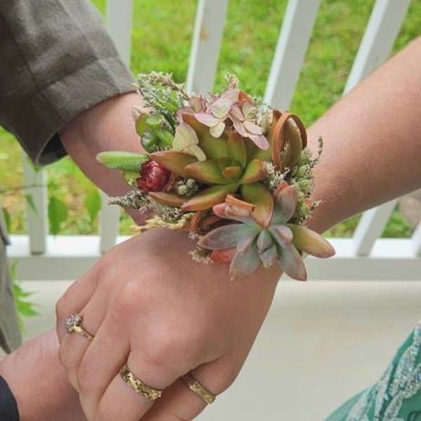 Autumn Blush Boutonniere // Dried Flower Boutonniere // Buttonhole - Etsy