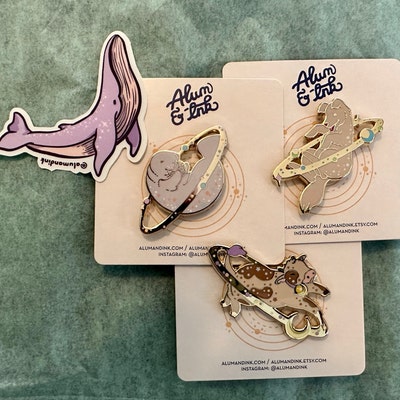 Running Chibi Chinchilla Enamel Pin - Etsy