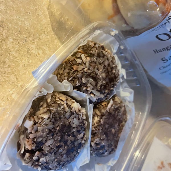 Rum Chocolate BALLS (kókuszgolyó; Chokladboll; Kokosboll) Valentines ...