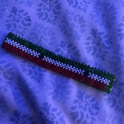 Canada Flag Beaded Bracelet/canadian Beaded Bracelet/canadian - Etsy