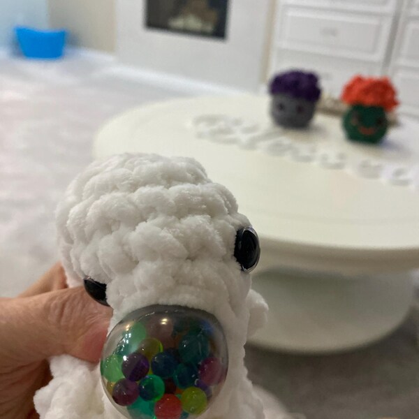 No Sew Ghost Stress Ball Crochet Pattern (PDF Digital Download) - Etsy