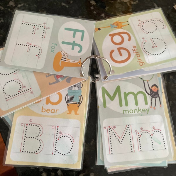 Alphabet Tracing Cards: Animals Themed Alphabet Flashcards for Home ...