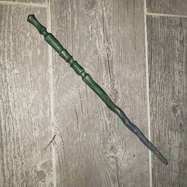 Pick Your Team Wand, Red & Gold Magic Wands, Wood Wand, Magic Wand ...