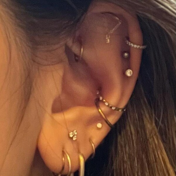 Triple Stack Conch Clicker, Gem Smooth Bead, G23 Titanium Conch, Gold Conch Hoop, Conch Earrings ...