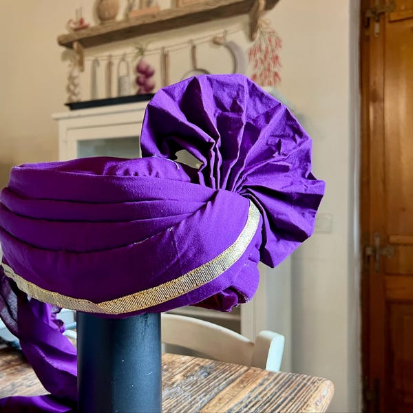 Nikah Pardah Partition Set of Blossom Flower Garlands, Fabric & Flower ...