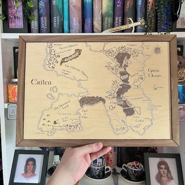 Throne of Glass Map, Wood Engraved Map of Erilea - Etsy