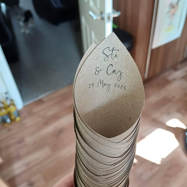 Confetti Cones - Personalised - Ready Rolled Confetti Cones - Ready to ...