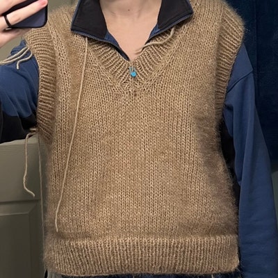 Knitting Pattern V-neck Vest, Easy to Knit, Beginner Friendly Tutorial ...