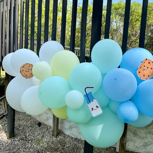 Light Blue Balloons - Baby Blue Balloon Garland Kit, 5/12/18 Inch ...