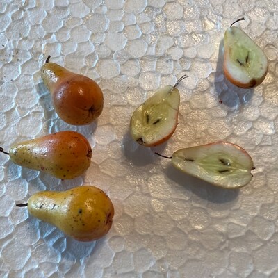 Miniature Pears for a Dollhouse, 1/12 and 1/6 Scale Realistic Fruits ...
