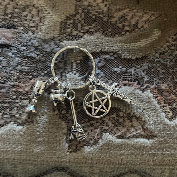 Wiccan Tools Keyring, Pentacle, Besom, Cauldron Charms - Etsy