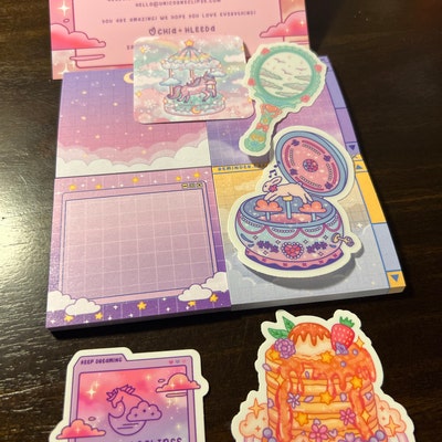 Stacked Books Cute Aesthetic Vinyl Sticker - Etsy