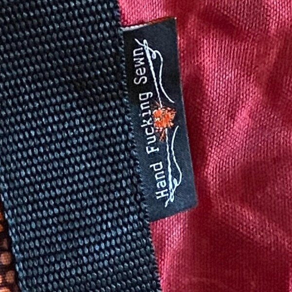 UFO Zipper Pull - Etsy