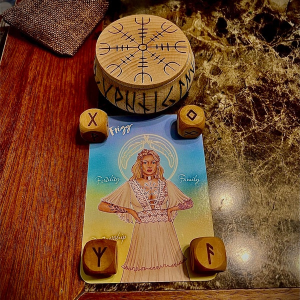 Hand Turned Alder Box of 24 Wood Runes Round Small Viking Runes Rune ...