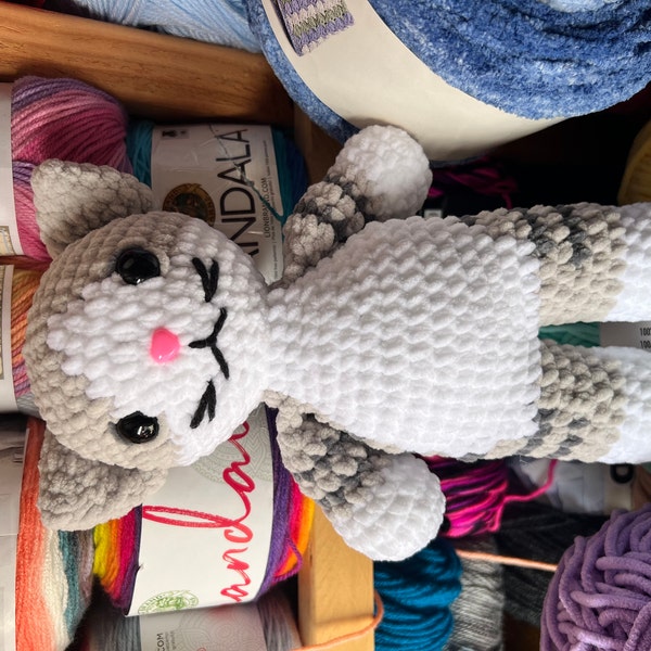 Cat Crochet Pattern With Bow Tie Beginner Friendly Low Sew Amigurumi ...