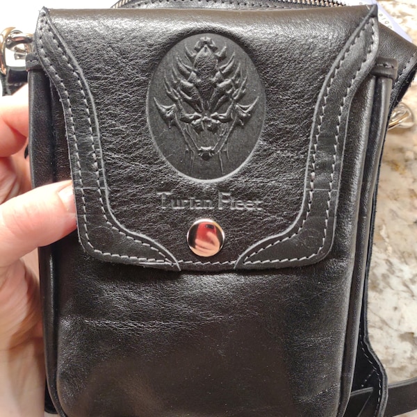 Personalized Leather Key Holder, Hand-shaped Key Organizer ...