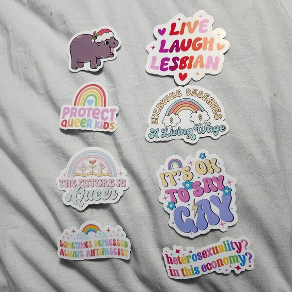 Mobile Bookstore Vinyl Sticker Durable, Water-resistant Kindle, Laptop ...