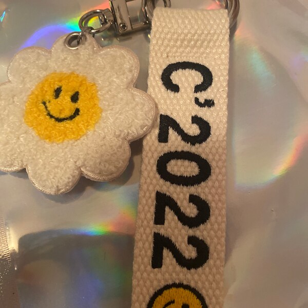 Flowers Personalized Name Tag, Lovely Custom Key Chain, Bag Name Tag ...