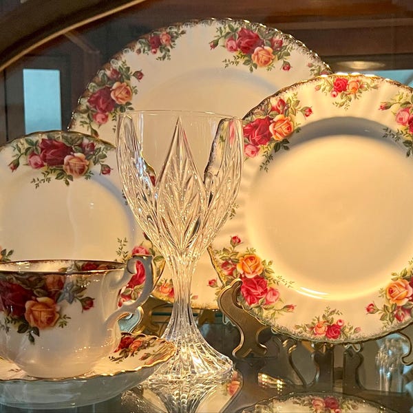 Royal Albert Old Country Roses Large Covered Casserole Dish, Enamel ...