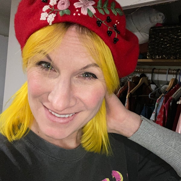 Hand Embroidered 100% Wool Flower French Beret, Custom Embroidered Hat ...