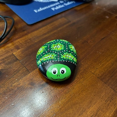 Dot Art Sea Turtle Hand Painted Rocks, Small Gift, Garden Decor, Sea ...