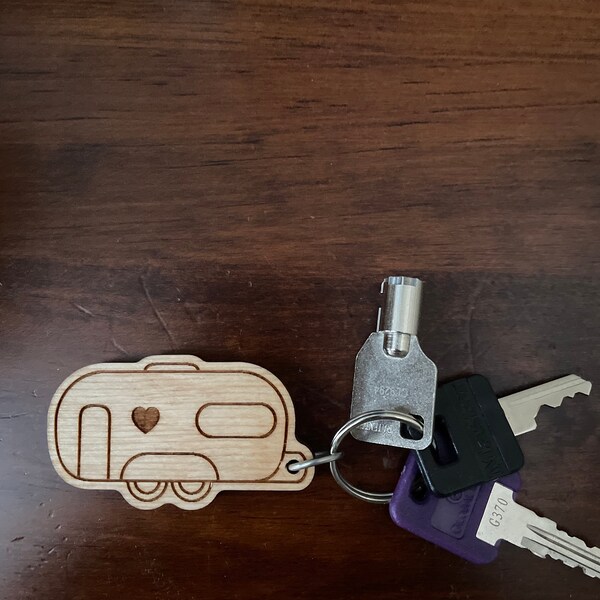 Camper Keychain - Double Wheel Camper Charm - Camping Trailer Keychain ...