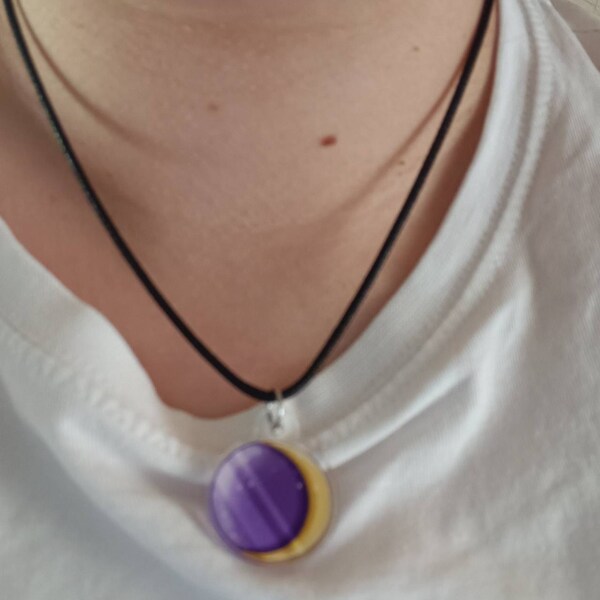 Holographic She-ra Sword Necklace - Etsy