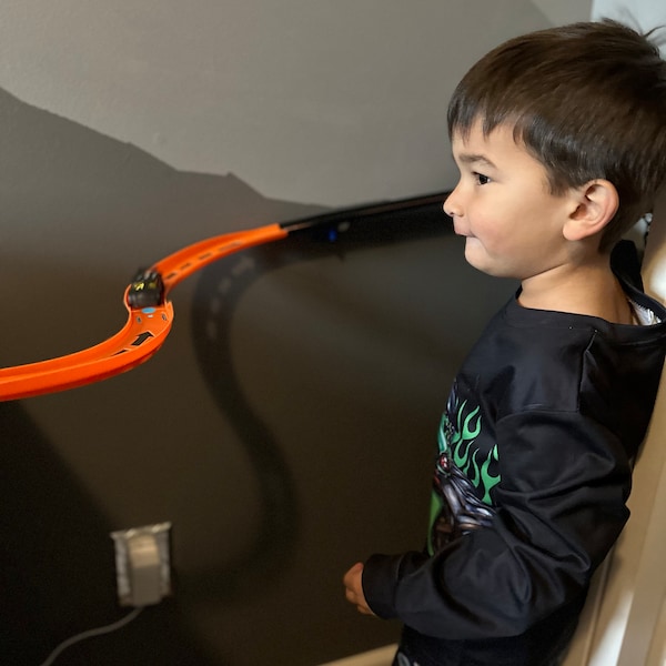 Track Wall Mount | Single Lane Wall Mount | Compatible With Hot Wheels ...