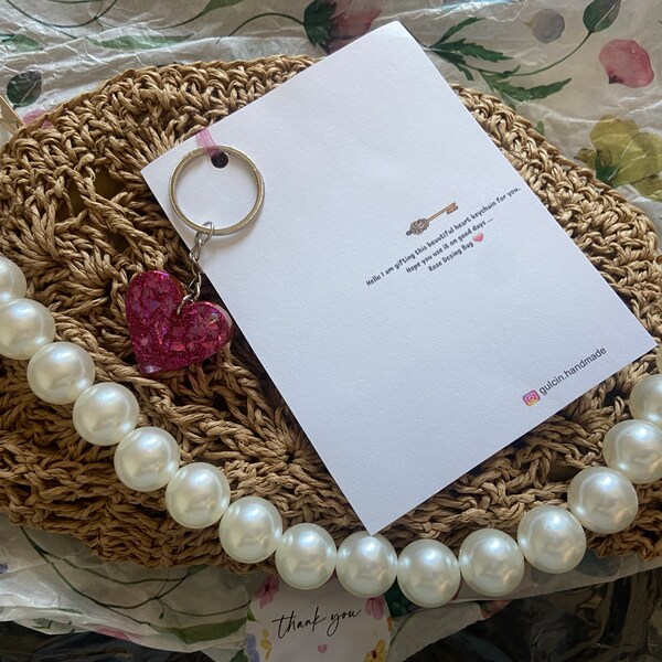 Raffia Oyster Shell Bag, Pearly Mussel Evening Purse, Knitted Straw ...