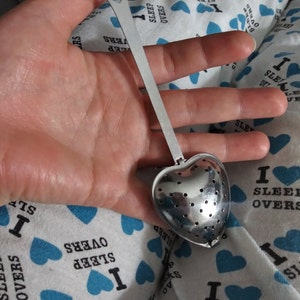 Rwanda Rukeri Estate Black Loose Leaf Tea in Forever Reusable | Etsy