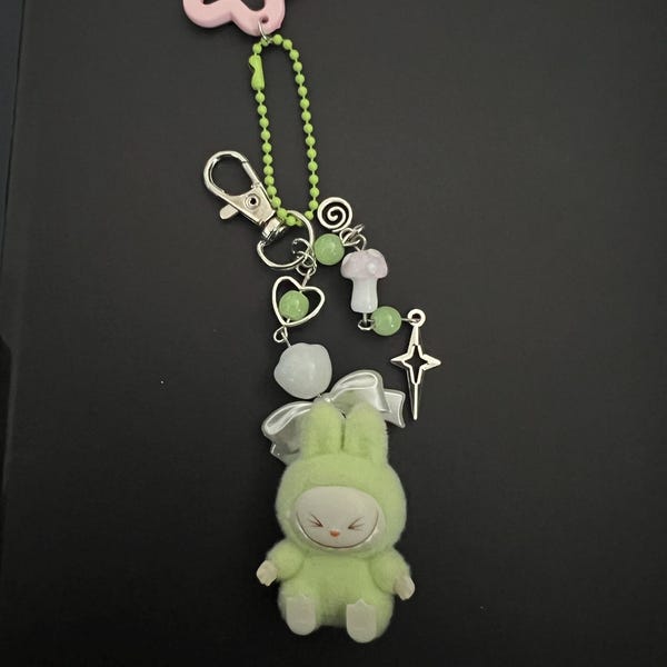 Toast Cat and Sushi Plushie Keychains, Kawaii Plushie Fluffy Keychains ...