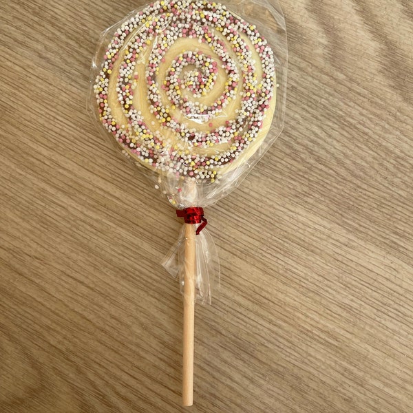 Halloween Assorted Lollies Pack of 3 Trick or Treat Gift or Halloween ...