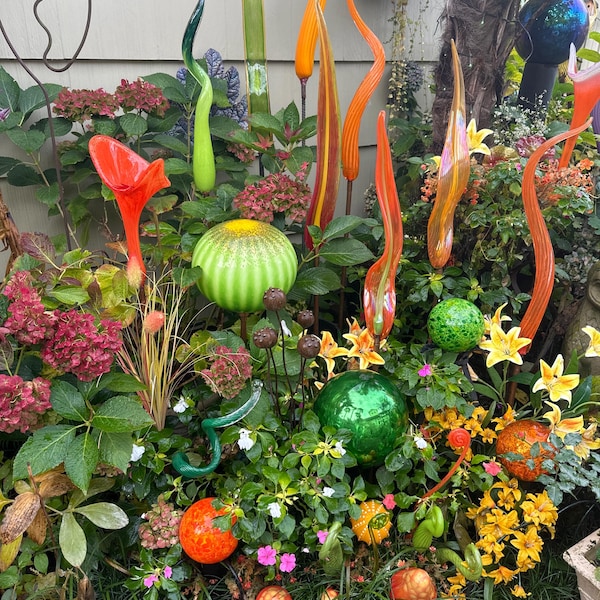 Hand Blown Glass Garden Art. 1 Garden Glass Sprout: Hand-made, Mouth ...