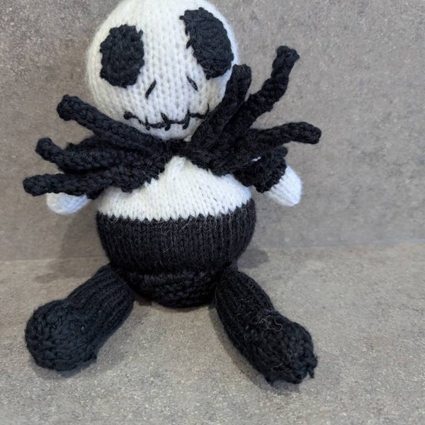 KNITTING PATTERN Blue Alien Inspired Choc Orange Cover / 15 Cms Toy - Etsy