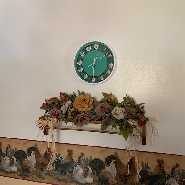 Daisy Flower Clock - Green, Plant Wall Clocks, Home Decor Gifts ...