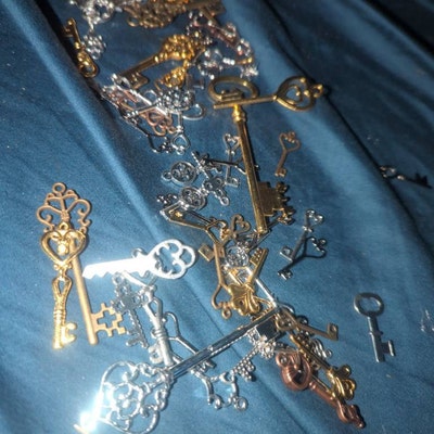 Silver & Brass Replica Vintage Keys Skeleton Key Antique Gate Church ...