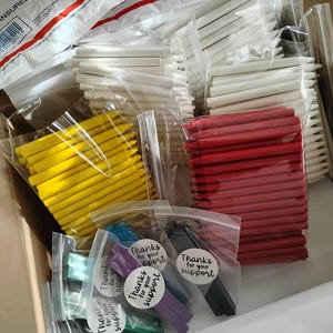 Bulk Unwrapped Crayons | Loose Crayons for Crafts | Crayon Art ...